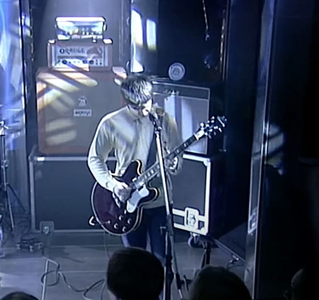 Noel Gallagher's 1983 Epiphone Riviera – Ground Guitar